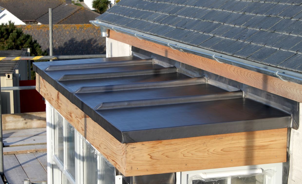 Projects : Constantine Bay Window : Tim Fuge Leadwork